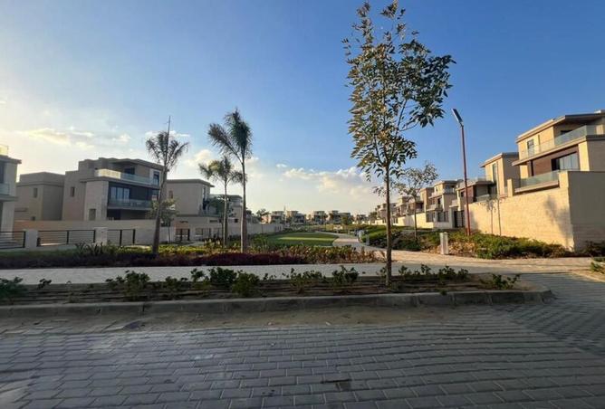 Sale in Vye Sodic: Ready to move apartment 120m Finished in Vye SODIC ...