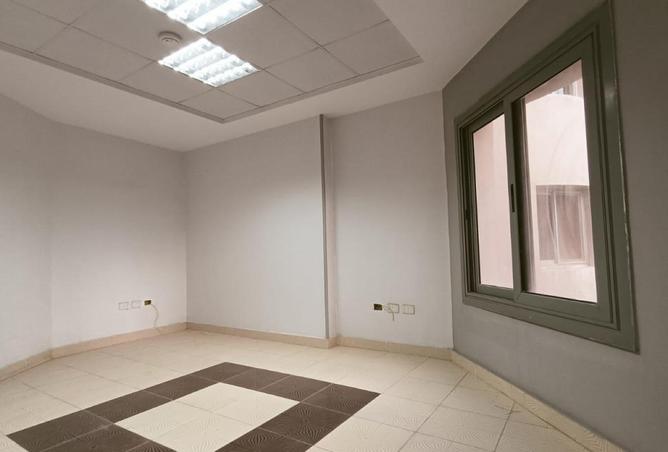 Rent in Ring Road: Admin Office In Bavaria Town Ring Road View ...